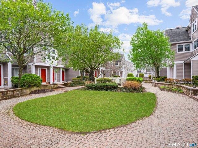 2 bedroom, Greenwich CT 06807 102258483