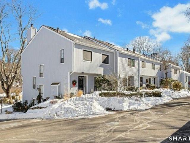 2 bedroom, Greenwich CT 06831 102030290