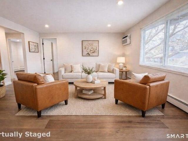 2 bedroom, Groton CT 06340 102062983
