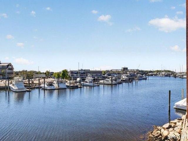 2 bedroom, Groton CT 06355 103159812
