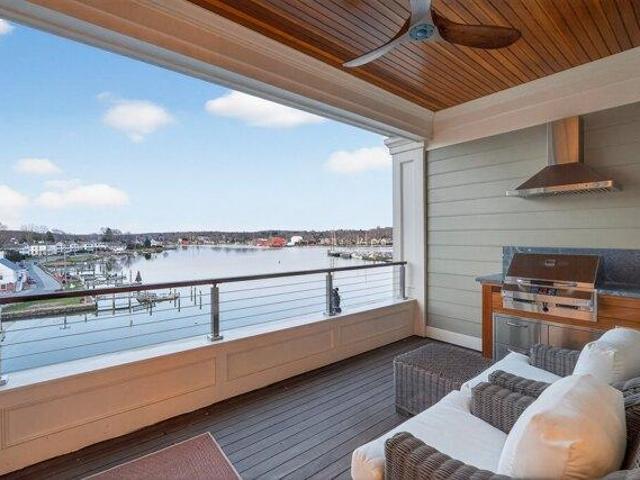2 bedroom, Groton CT 06355 104761273