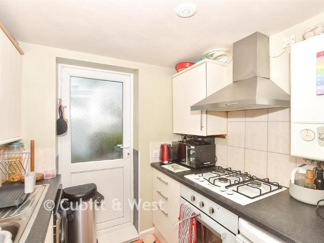 2 bedroom ground maisonette for sale