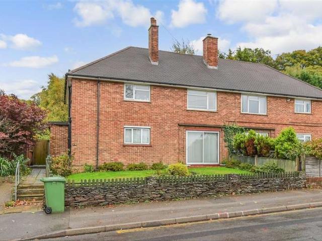 2 Bedroom Ground Maisonette Flat