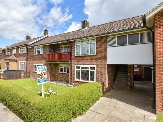 2 Bedroom Ground Maisonette Flat