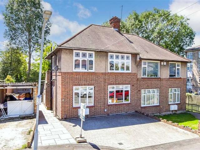 2 Bedroom Ground Maisonette Flat