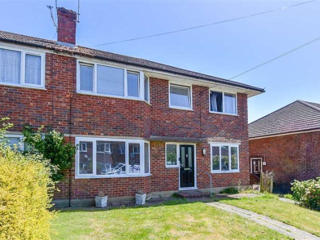 2 Bedroom Ground Maisonette Flat