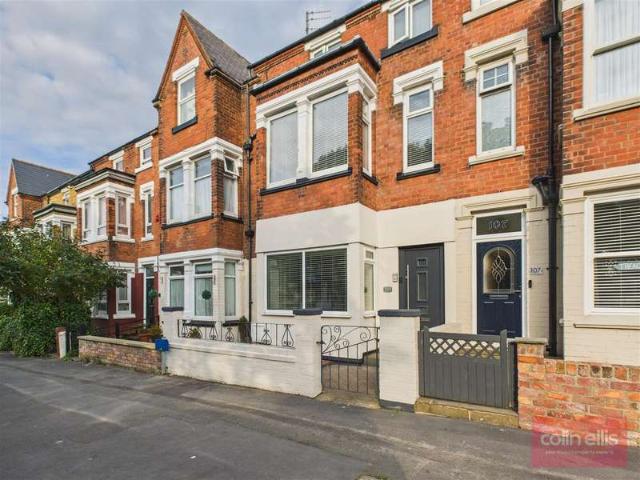 2 Bedroom Ground Flat