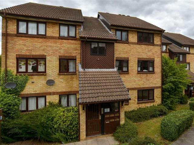 2 Bedroom Ground Flat