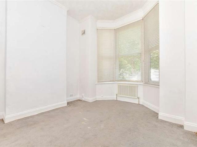 2 Bedroom Ground Flat