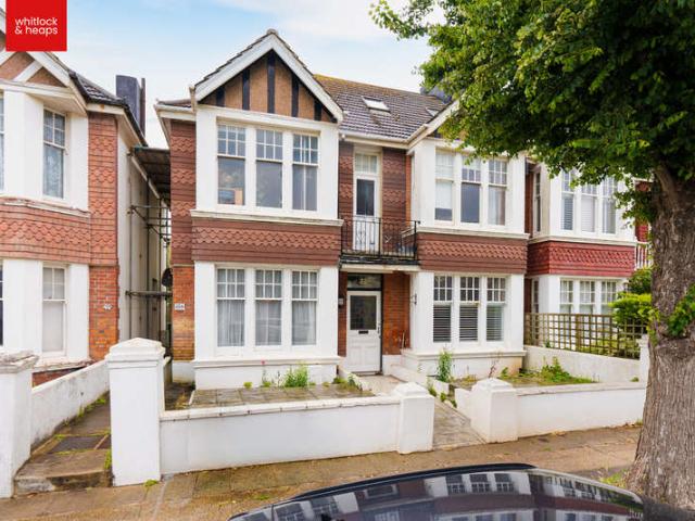 2 Bedroom Ground Flat