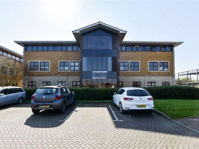 2 Bedroom Ground Flat