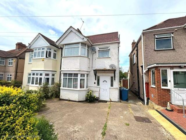 2 Bedroom Ground Flat