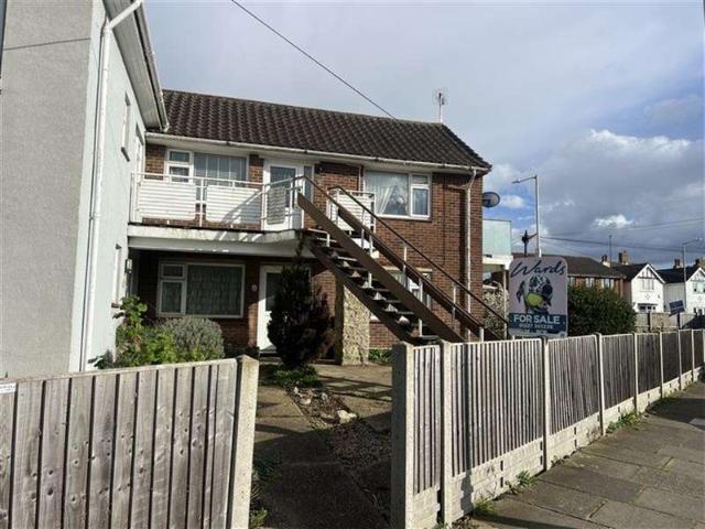 2 Bedroom Ground Flat