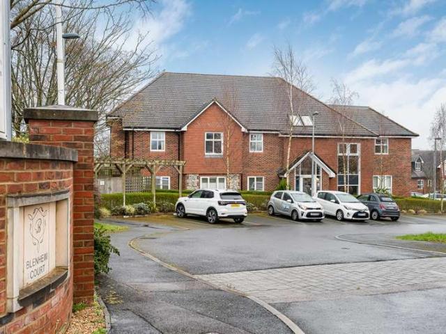 2 Bedroom Ground Flat