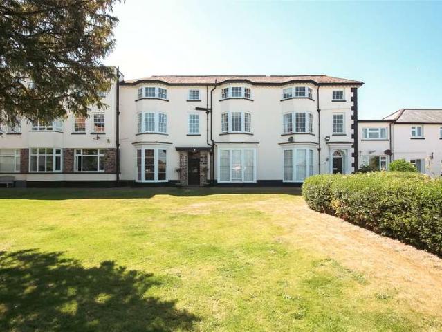 2 Bedroom Ground Flat