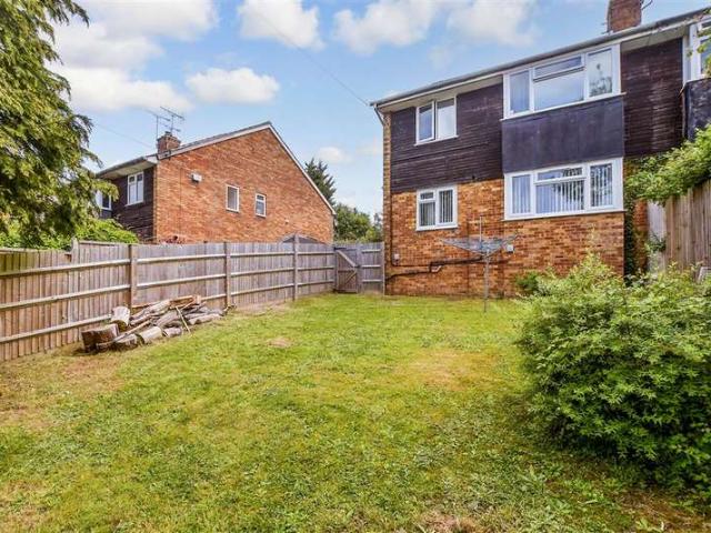 2 Bedroom Ground Flat