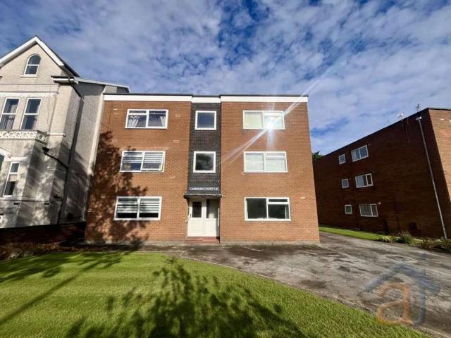 2 Bedroom Ground Flat