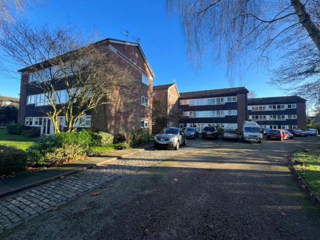 2 Bedroom Ground Flat