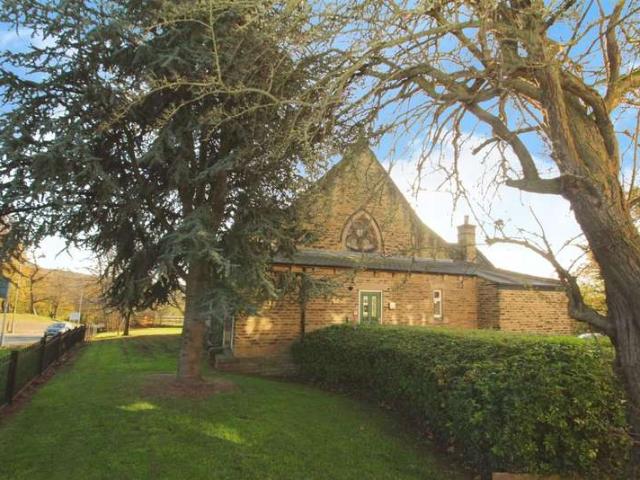 2 Bedroom Ground Flat