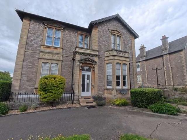 2 Bedroom Ground Flat