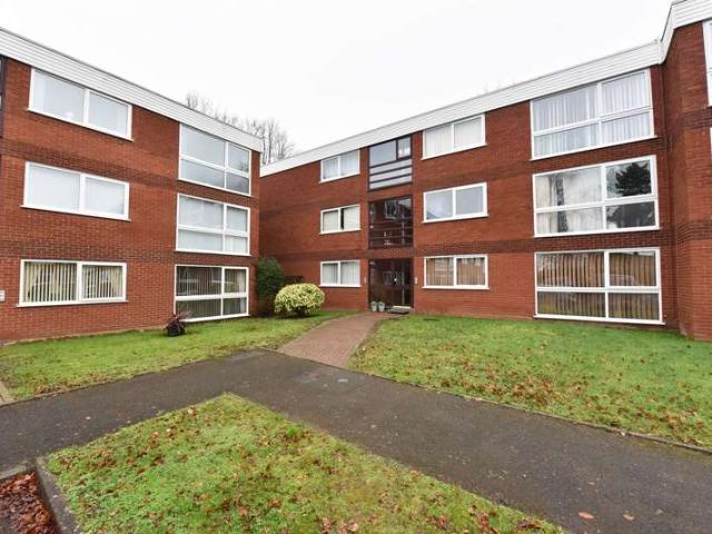 2 Bedroom Ground Flat