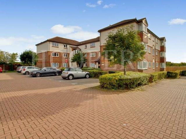 2 Bedroom Ground Flat