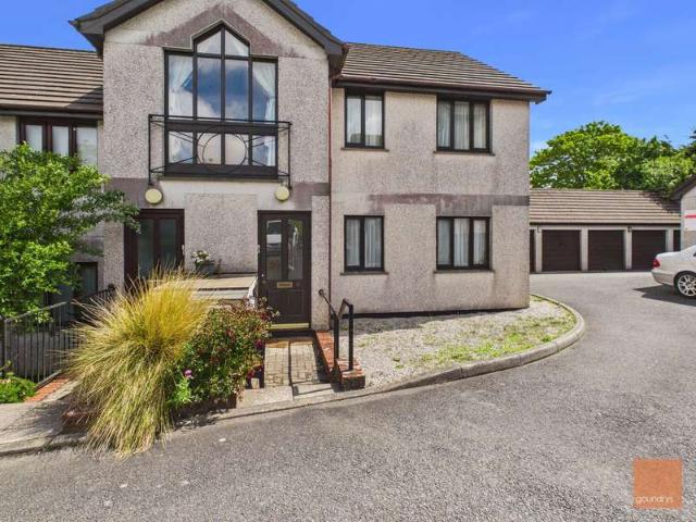 2 Bedroom Ground Flat