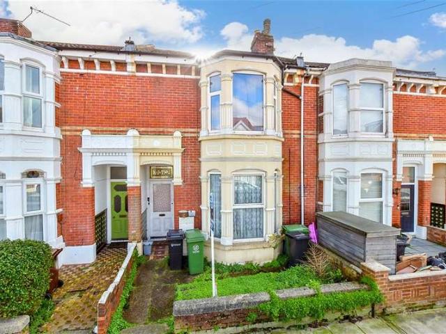 2 Bedroom Ground Flat