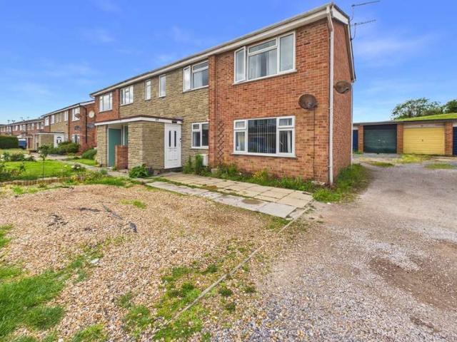 2 Bedroom Ground Flat