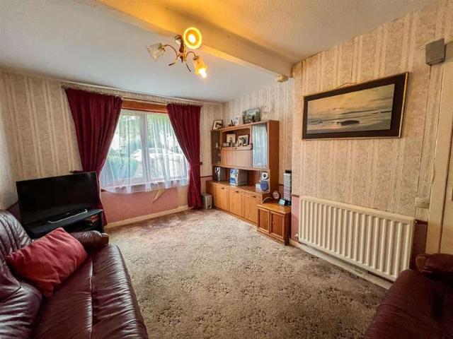 2 Bedroom Ground Flat