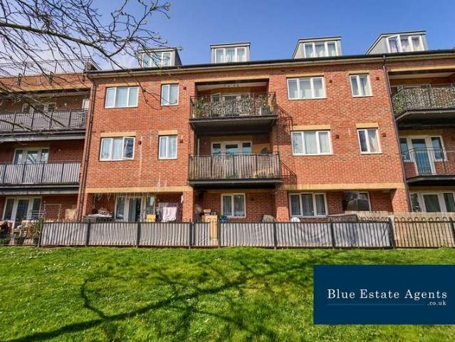 2 Bedroom Ground Flat