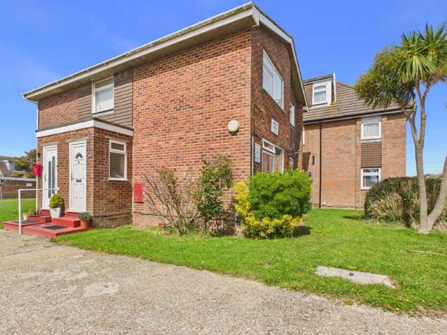 2 Bedroom Ground Flat