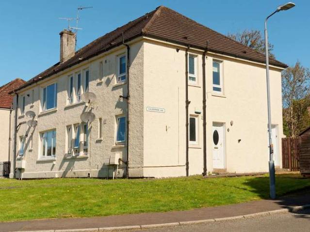 2 Bedroom Ground Flat