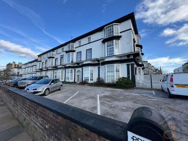 2 Bedroom Ground Flat