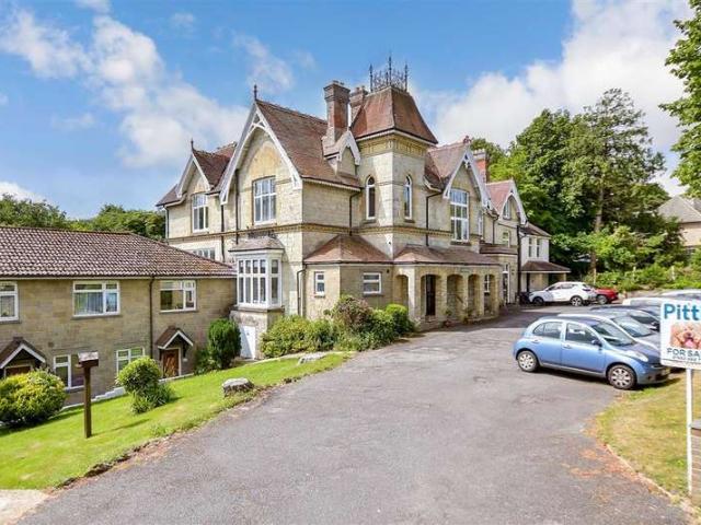 2 Bedroom Ground Flat