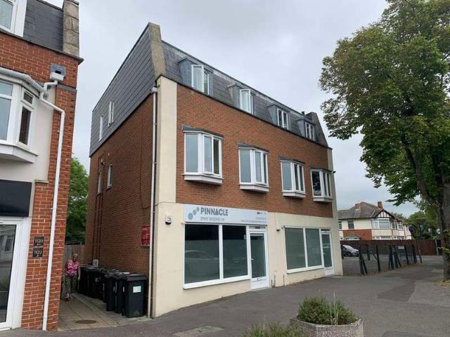 2 Bedroom Ground Flat