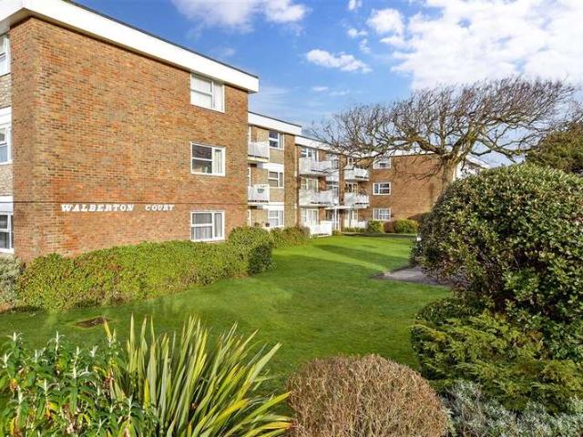 2 Bedroom Ground Flat