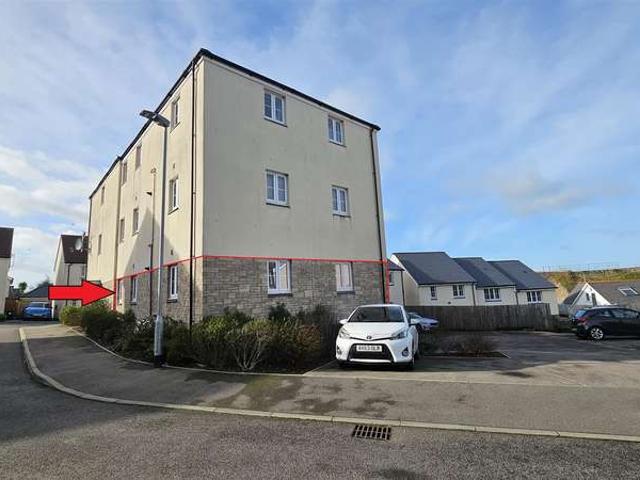 2 Bedroom Ground Flat