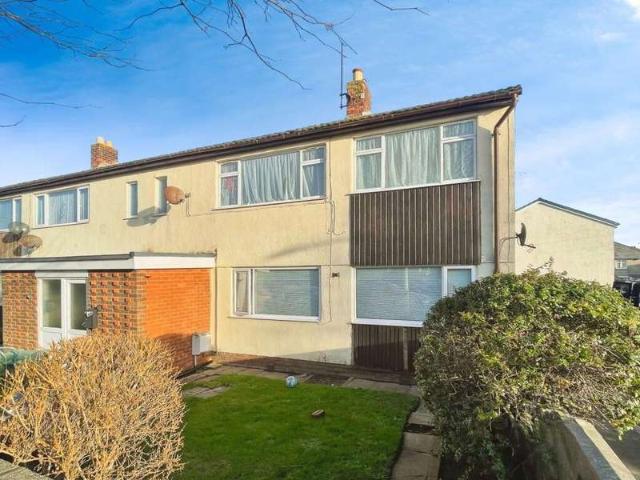 2 Bedroom Ground Flat