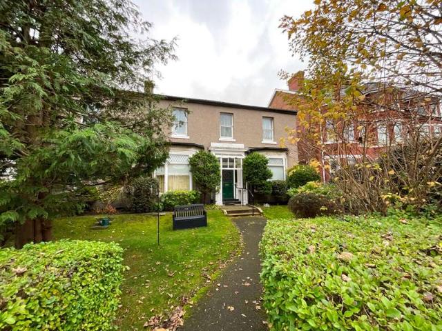 2 Bedroom Ground Flat
