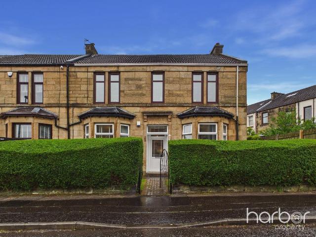 2 bedroom ground flat for sale