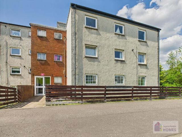 2 bedroom ground flat for sale