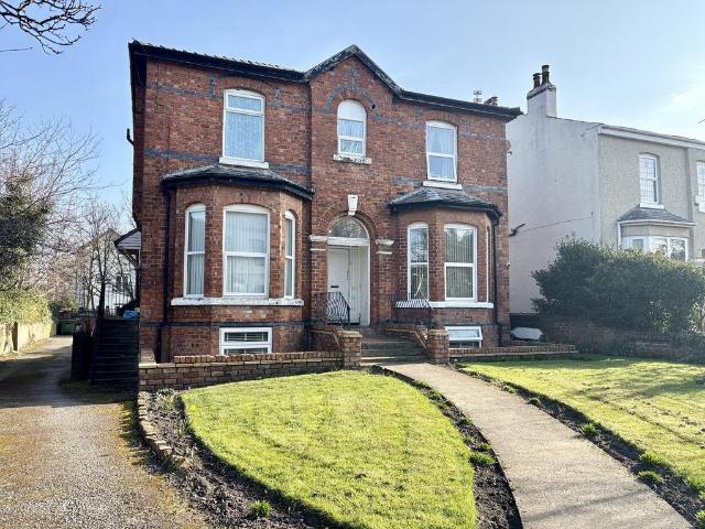 3 bedroom ground flat for sale