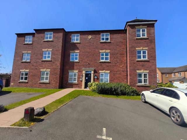 2 bedroom ground flat for sale
