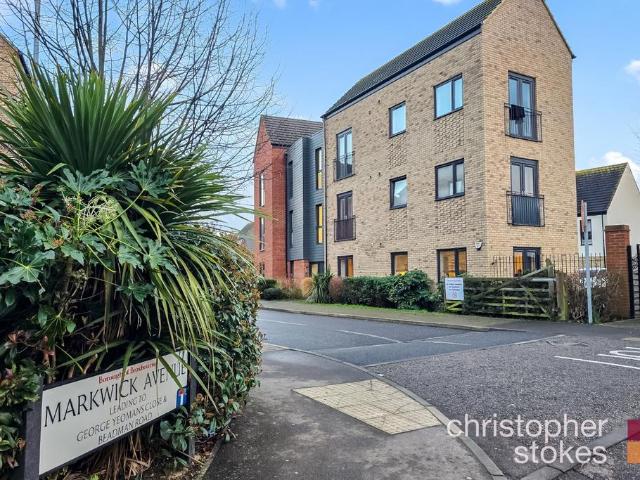 2 bedroom ground flat for sale