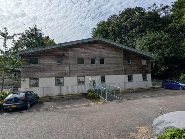 2 bedroom ground flat for sale