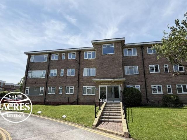 2 bedroom ground flat for sale