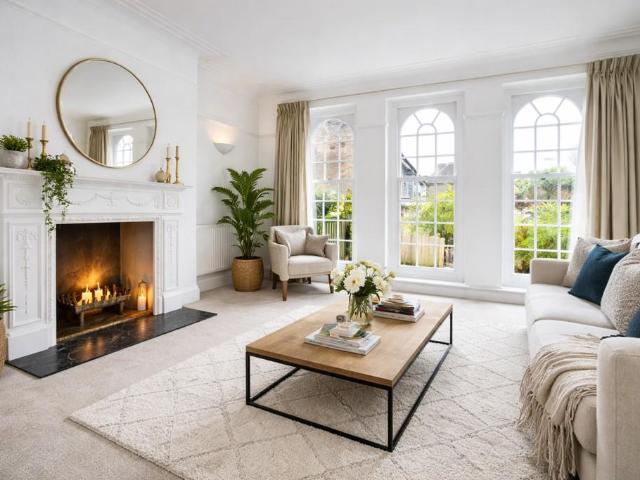 2 bedroom ground flat for sale