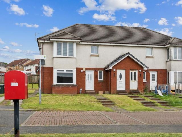 2 bedroom ground flat for sale