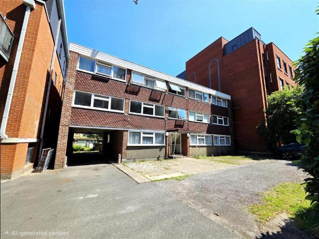 2 bedroom ground flat to rent